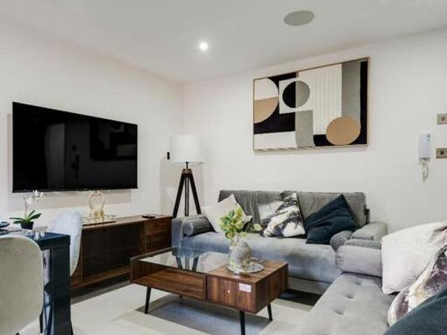 2 Bedroom House Share For Rent In Swansea, Wales