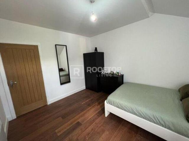 2 bedroom house share for rent in Royal Park Road, LS6