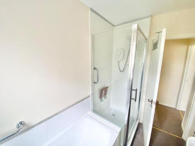 2 bedroom house share for rent in Rochford Road Southend on Sea, SS2