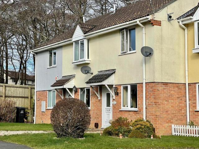 2 bedroom house share to rent