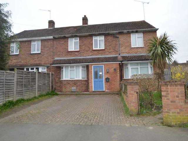 2 bedroom house share to rent