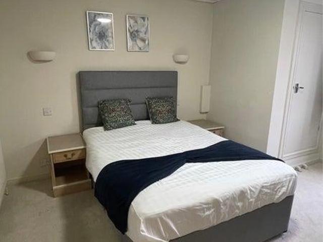 1 bedroom house share to rent