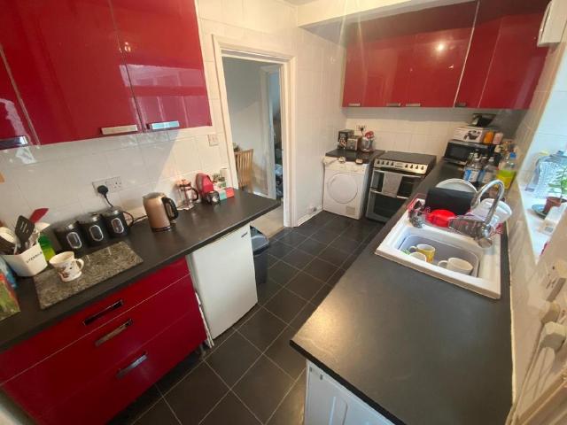 2 bedroom house to rent