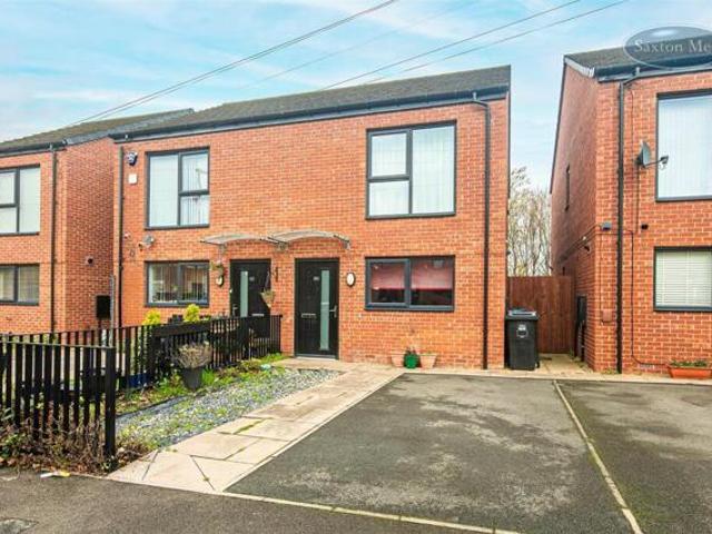 2 Bedroom House Sheffield South Yorkshire LS98903262