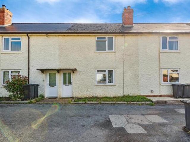 2 Bedroom House Shillingford Shillingford 98233480