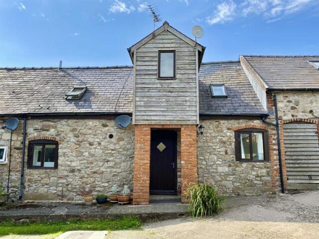 2 Bedroom House Shropshire Shropshire SY5 0SL 86162573