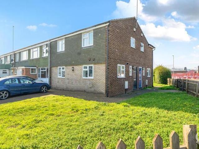 2 Bedroom House Sittingbourne Kent 101676929