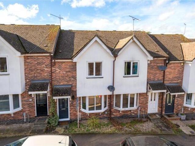 2 Bedroom House St. Albans Hertfordshire LS100132338