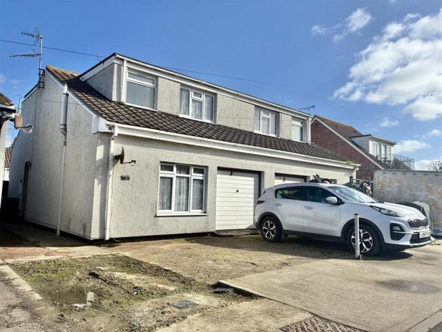 2 Bedroom House St. Osyth Essex LS100987828