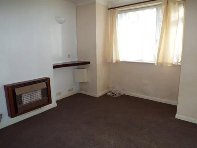 2 Bedroom House, St. Osyth Road, Clacton On Sea, Property for rent