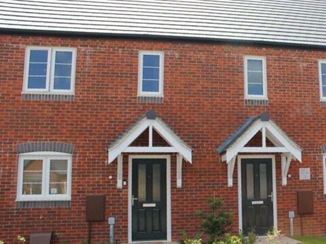 2 Bedroom House Staffordshire Staffordshire LS101677843