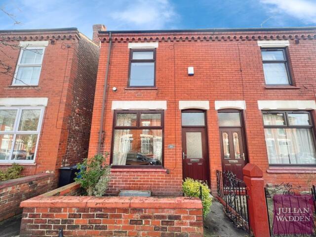 2 Bedroom House Stockport Stockport LS99608587