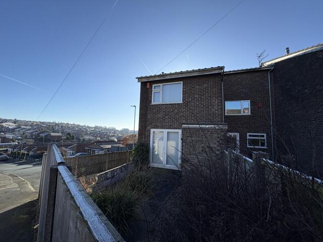 2 Bedroom House Stoke On Trent Stoke on Trent LS100615201
