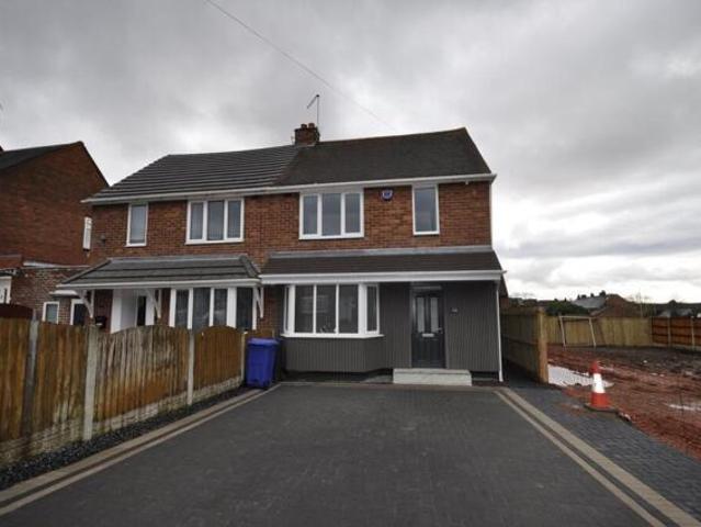 2 Bedroom House Stourbridge Dudley LS99808552
