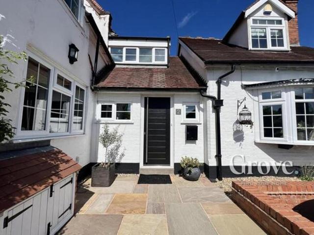 2 Bedroom House Stourbridge West Midlands 98834607