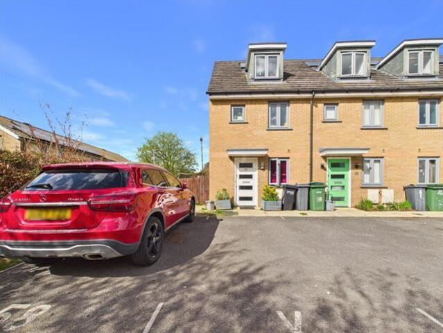 2 Bedroom House Stroud Gloucestershire 100987909