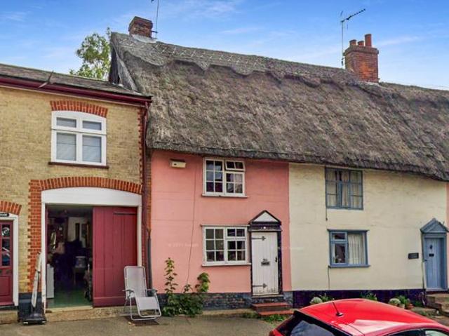 2 Bedroom House Suffolk Suffolk LS100503235