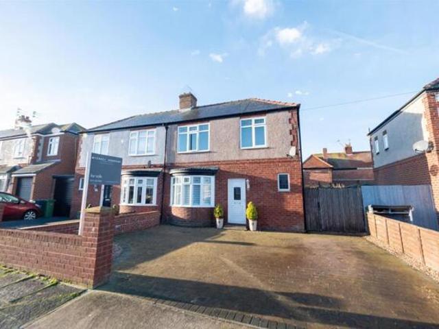 2 Bedroom House Sunderland Tyne Y Wear LS100263394