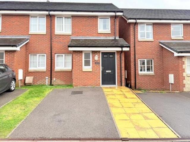 2 Bedroom House Swansea Swansea LS100263277
