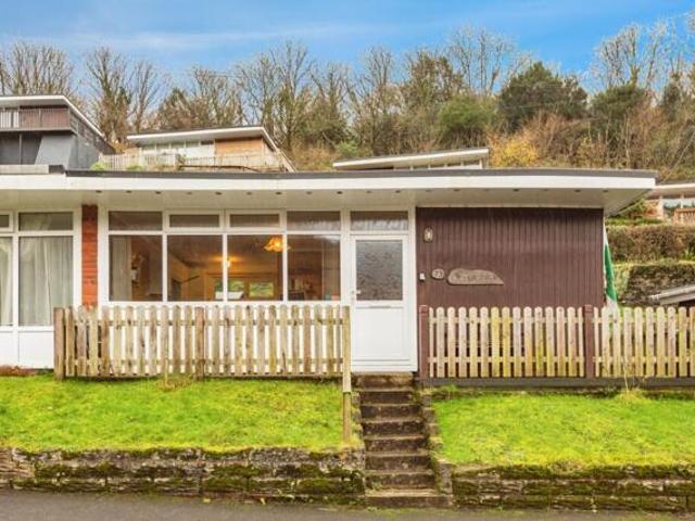 2 Bedroom House Swansea Swansea LS101059950
