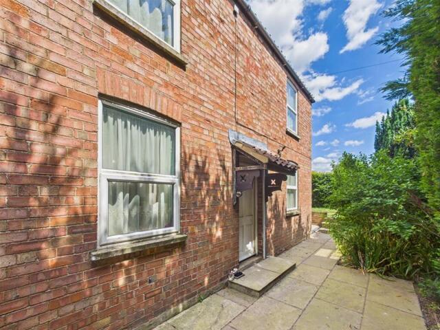 2 Bedroom House Swineshead Swineshead LS101678037
