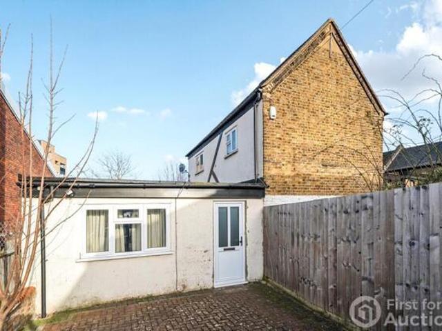 2 Bedroom House Sydenham Great London 99951997