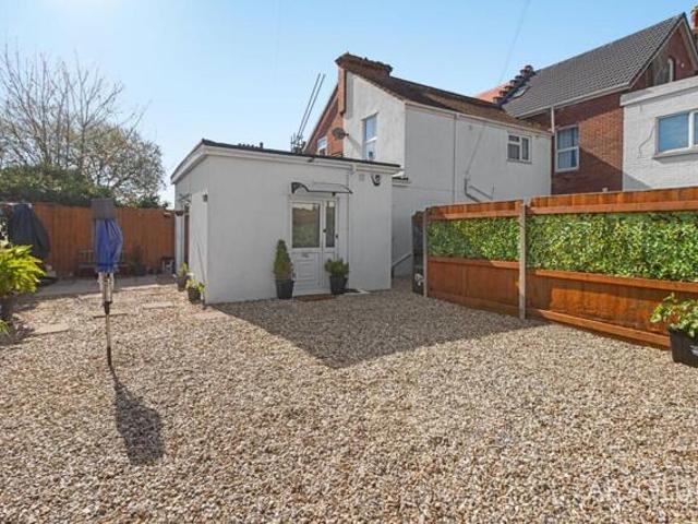 2 Bedroom House Paignton Torbay LS101199821