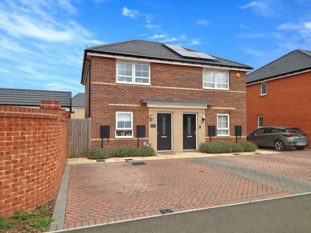 2 Bedroom House Peterborough Cambridgeshire 99029171