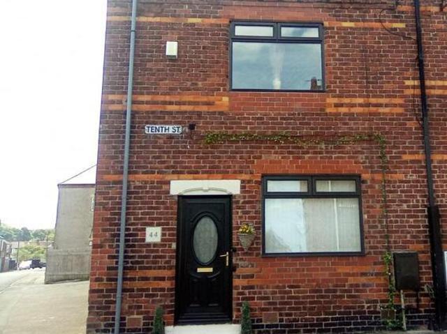 2 Bedroom House Peterlee County Durham 98864607