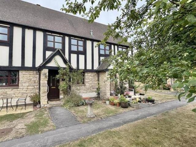 2 Bedroom House Quedgeley Quedgeley 98118737