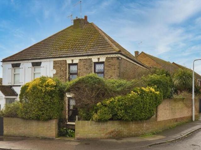 2 Bedroom House Ramsgate Kent 99380912