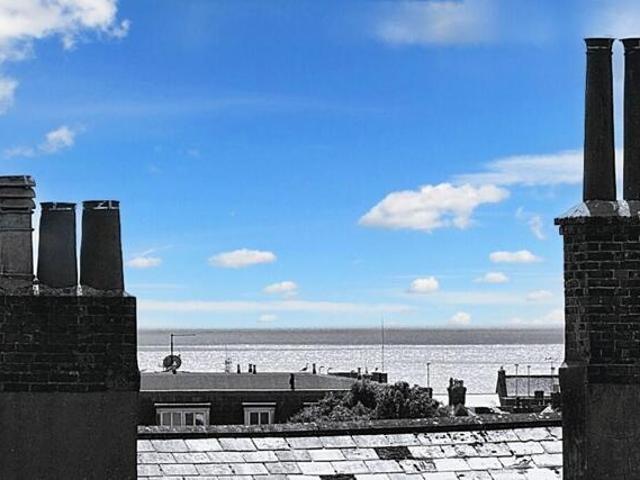 2 Bedroom House Ramsgate Kent 100426222