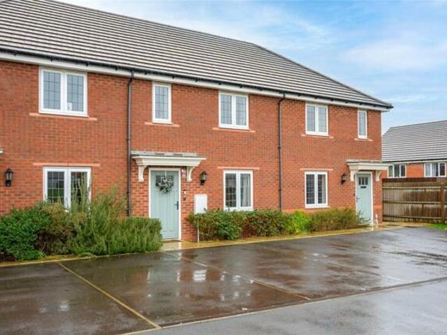 2 Bedroom House Wolverhampton Staffordshire 99641983