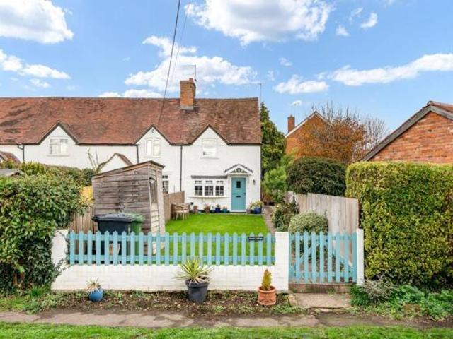 2 Bedroom House Worcestershire Worcestershire 99130317