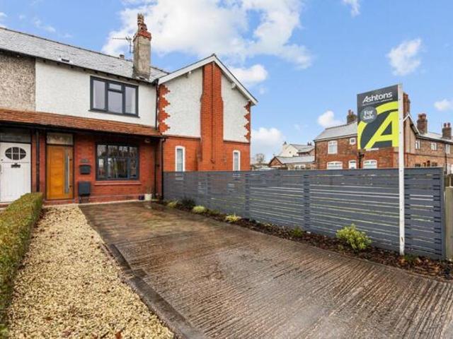 2 Bedroom House Warrington Warrington LS100685075