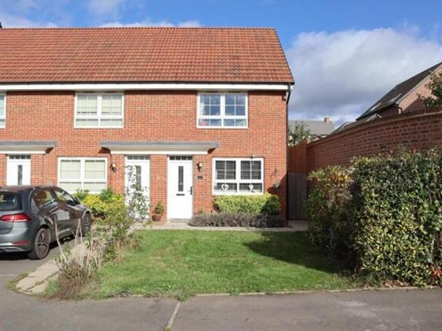 2 Bedroom House Warwick Warwickshire 98687894