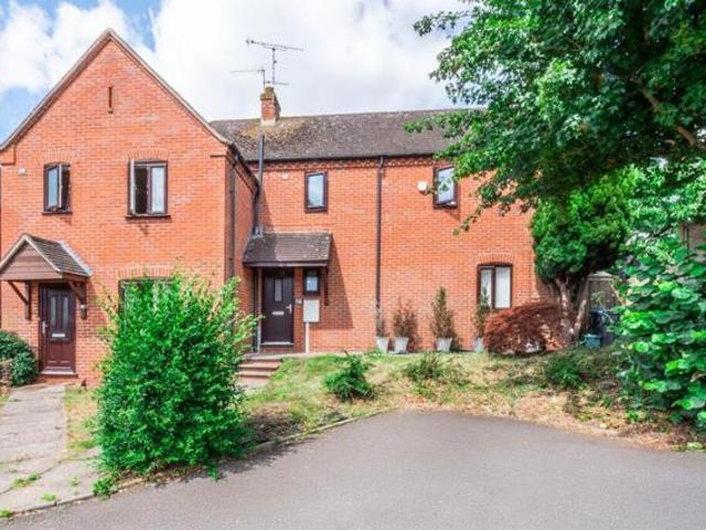 2 Bedroom House Warwickshire Warwickshire 98262715