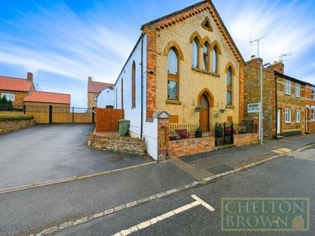 2 Bedroom House Wellingborough Northamptonshire LS98612345
