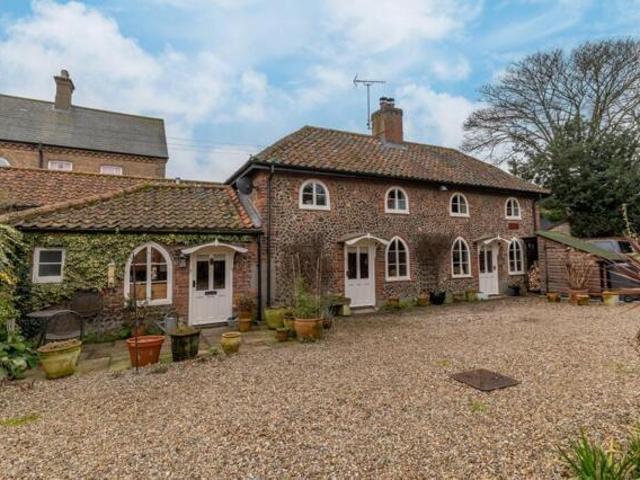 2 Bedroom House Wells Next The Sea Norfolk LS101678263