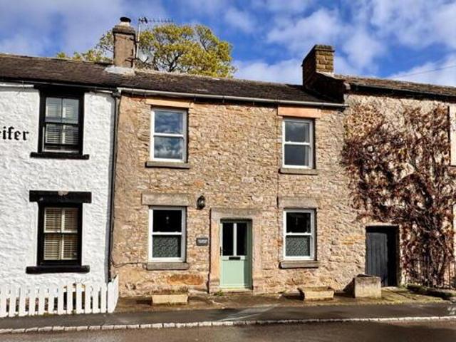 2 Bedroom House West Witton North Yorkshire LS101675229