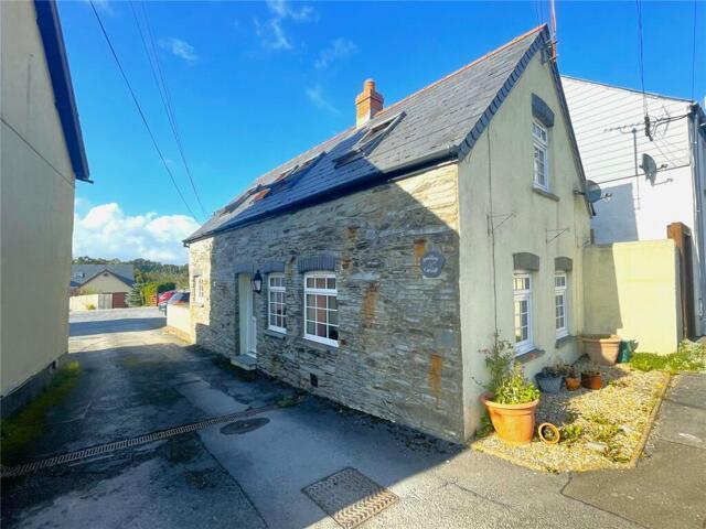 2 Bedroom House Whitland Carmarthenshire 101119423