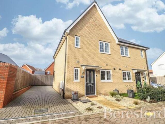 2 Bedroom House Witham Essex LS99437103