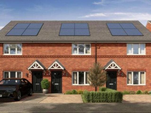 2 Bedroom House Wigan Wigan 101025892