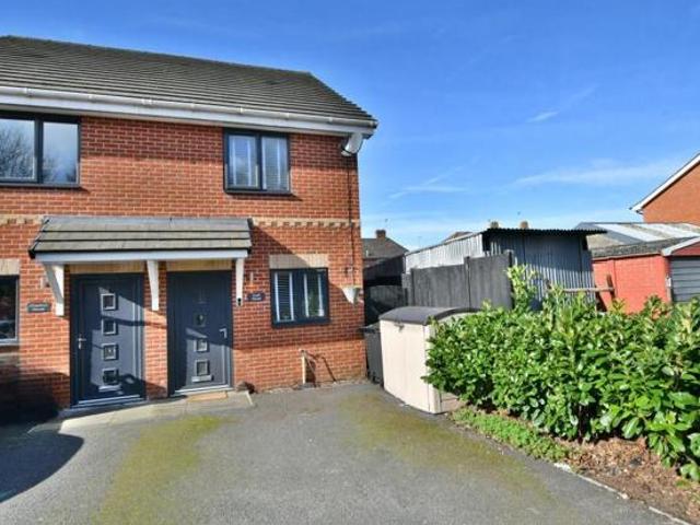 2 Bedroom House Wimborne Dorset 101168569