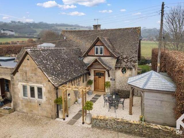 2 Bedroom House Winchcombe Gloucestershire 98477529