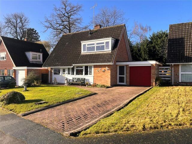 2 Bedroom House Winslow Buckinghamshire LS100316999