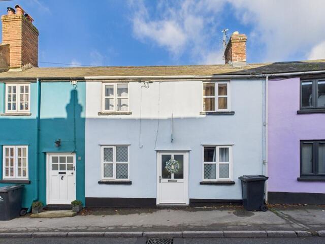2 Bedroom House Wye Gloucestershire LS98612670