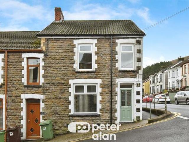 2 Bedroom House Wye Kent 99641948