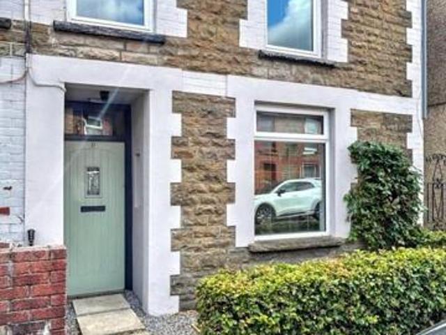 2 Bedroom House Wye Kent 99204030