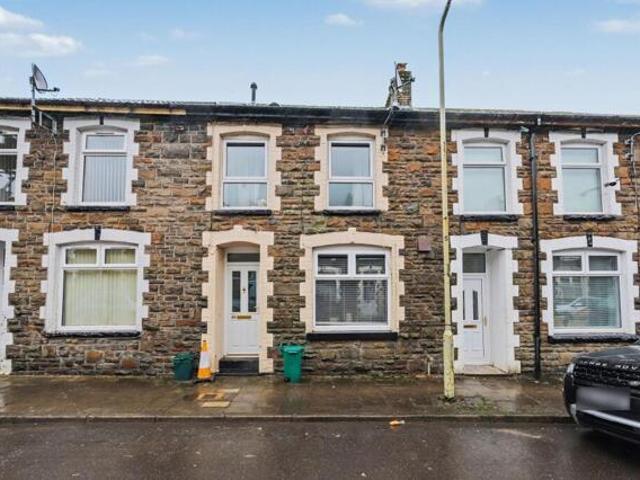 2 Bedroom House Wye Kent 99290405